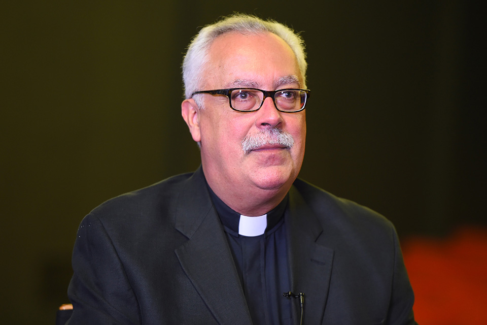 Biblical Scholar and St. John’s Theology Professor Discusses New Book ...