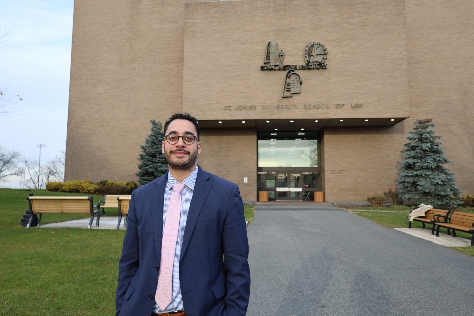 Clinic Student Esteban Angeles ’24 Finds Career Affirmation ...